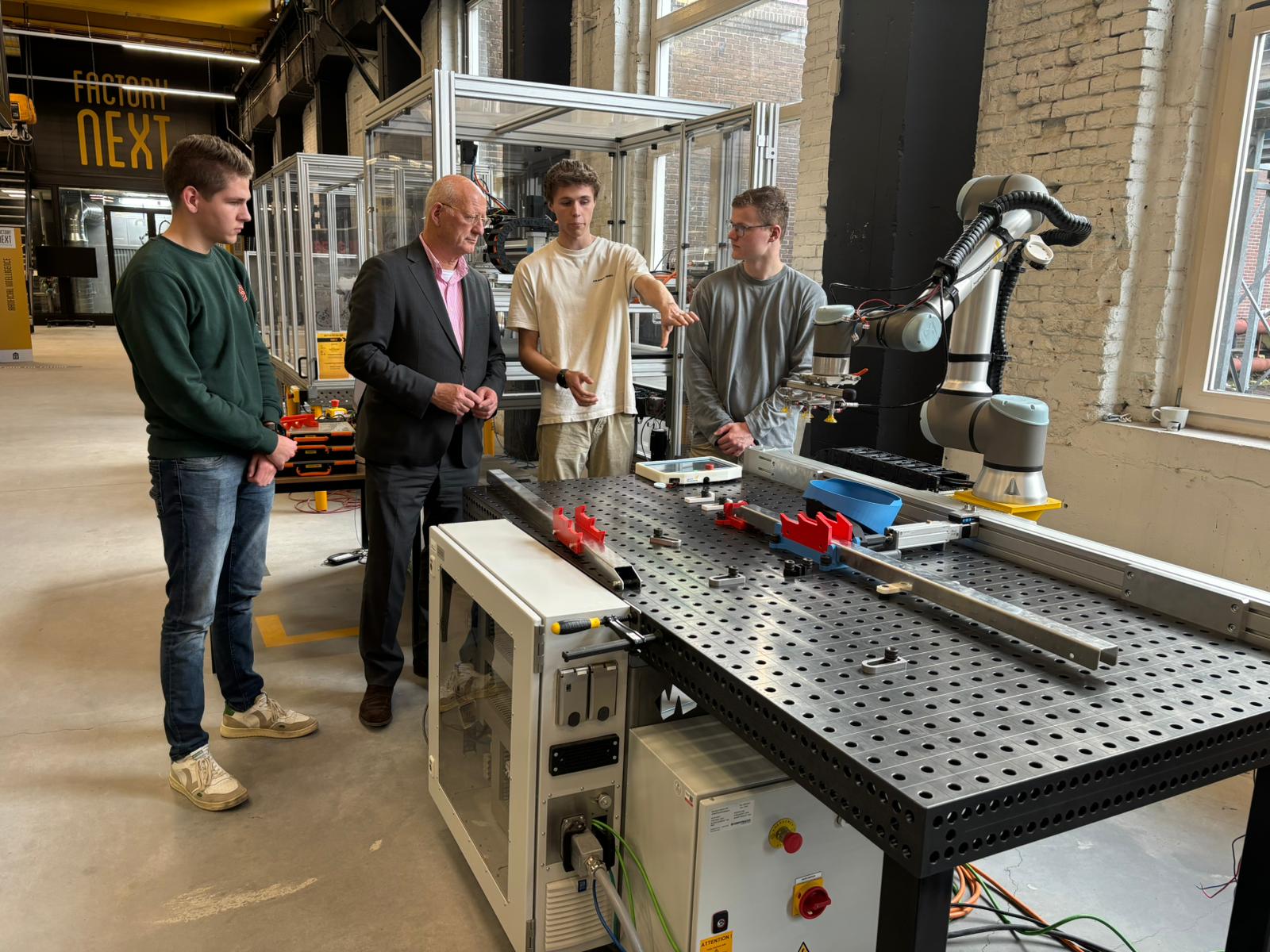 Samenwerking onderwijs en bedrijven: investeren in technisch talent | FME