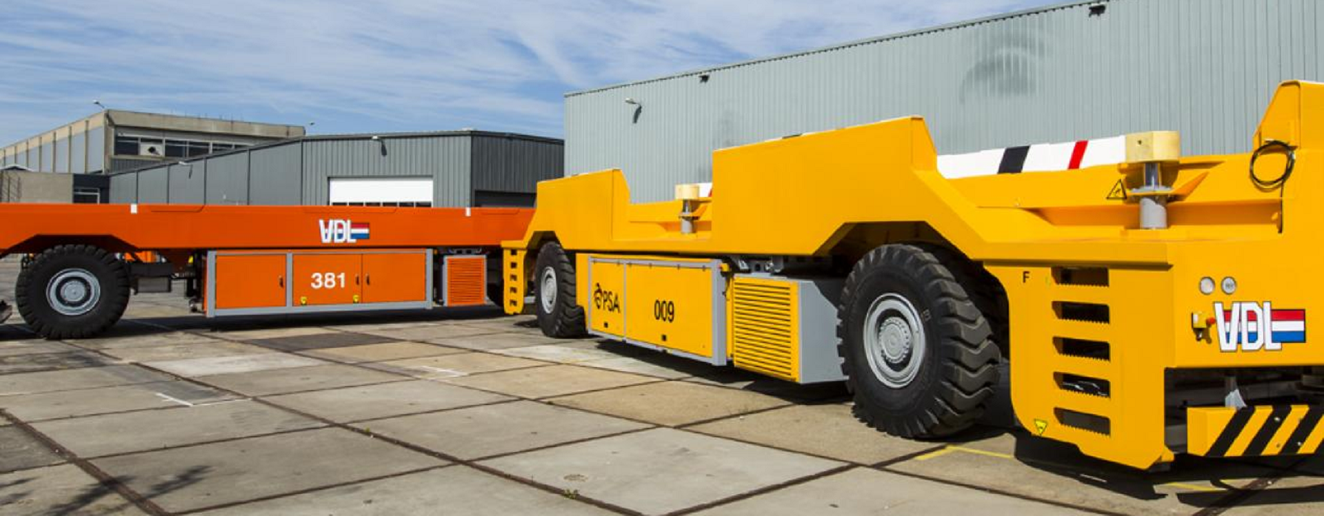 VDL levert 80 automatisch geleide voertuigen aan haven Singapore | FME